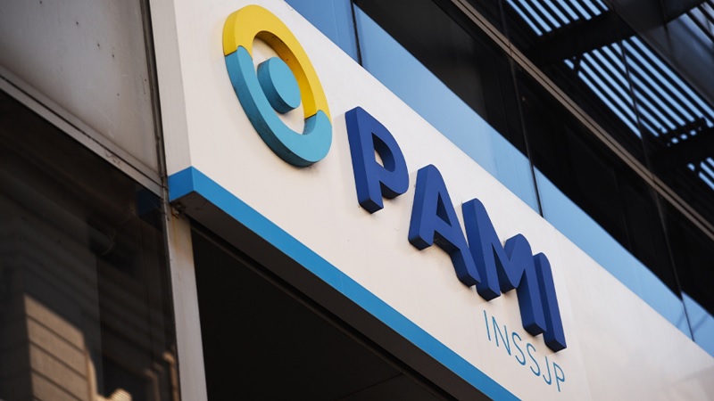 Médicos y odontólogos de PAMI realizan un paro nacional de 72 horas ...
